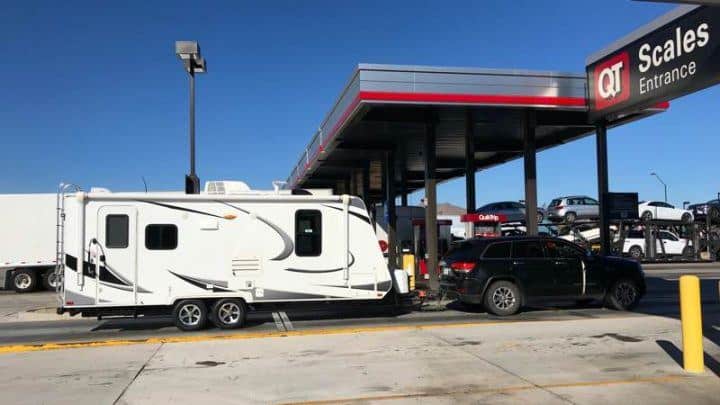 What Is Tongue Weight & How To Measure It - Camp Addict